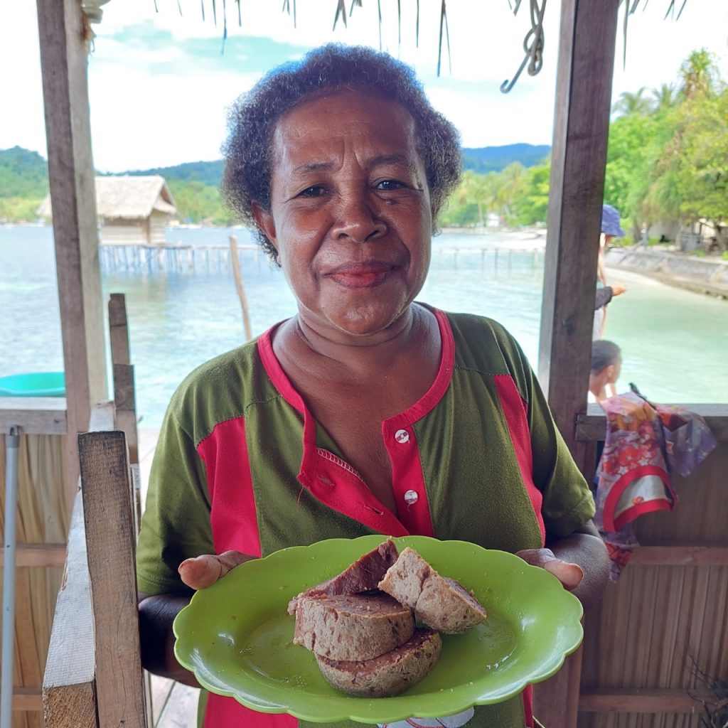 Buah Aiwon: Buah Mangrove yang Bisa Dimakan – ICCTF Buah Aiwon: Buah Mangrove yang Bisa Dimakan – ICCTF